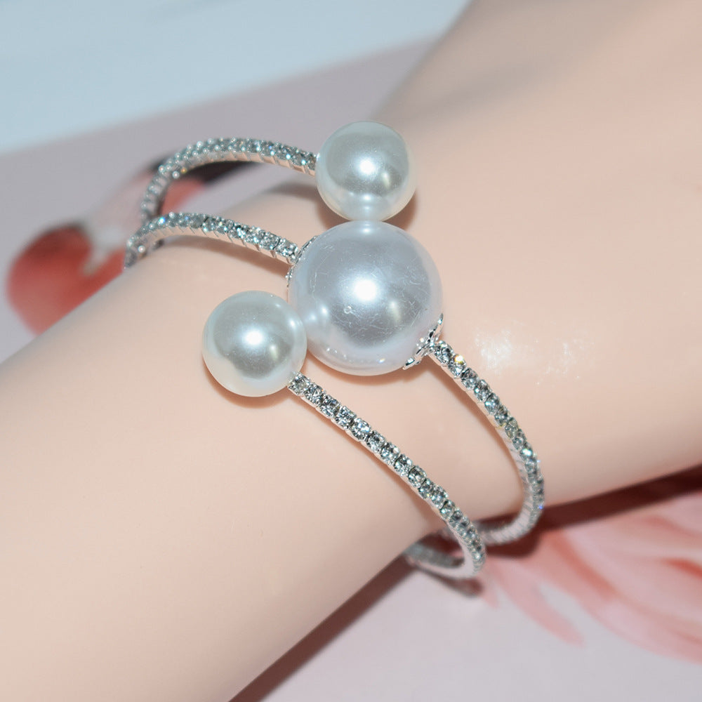 Rhinestone and Pearls 4 Rows Bracelet – SaSaCoTnT